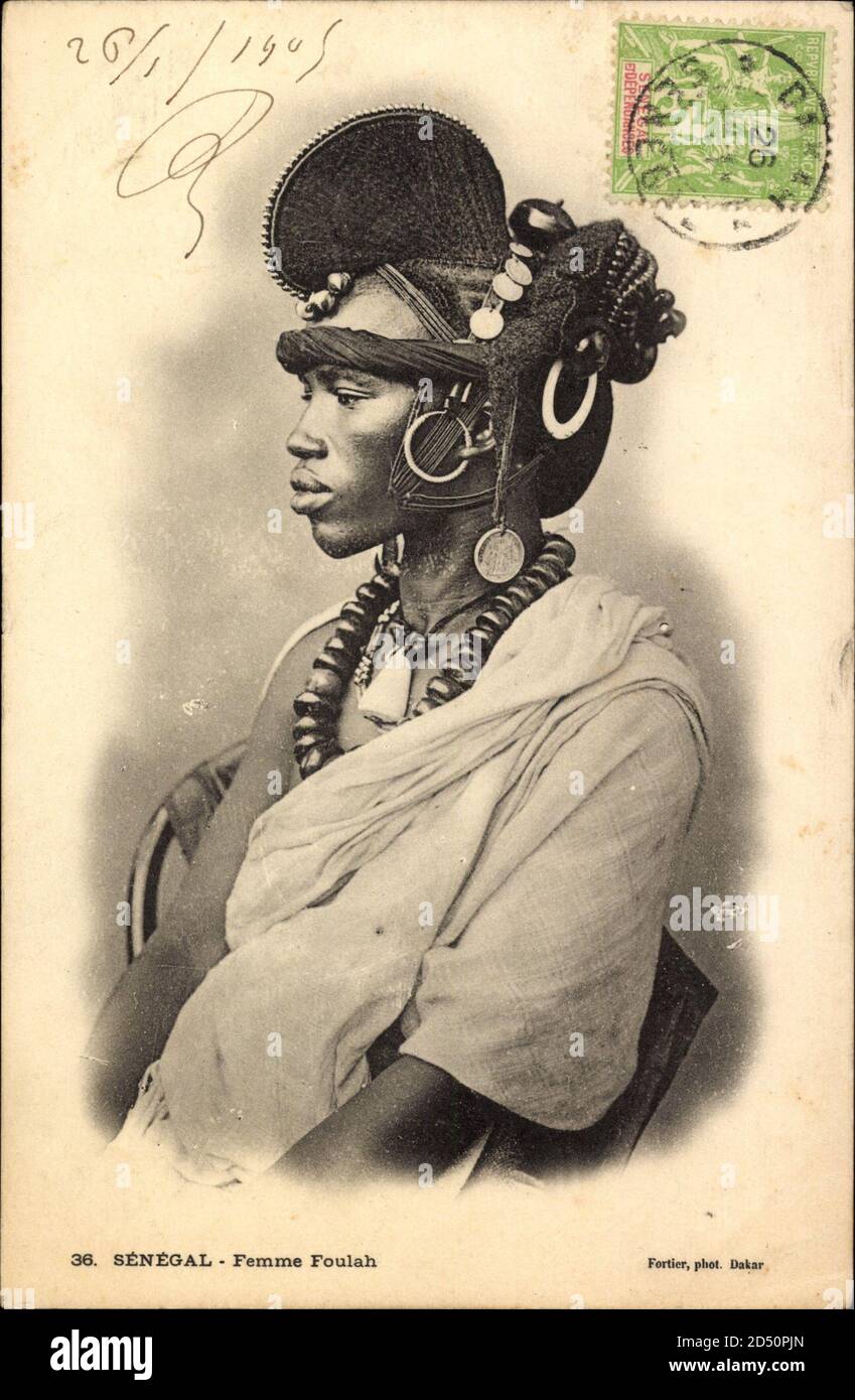 Senegal, Afrique Occidentale Française, Femme Foulah | usage worldwide ...