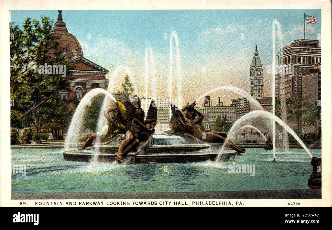 Philadelphia Pennsylvania, Fountain and Parkway looking Towards City ...
