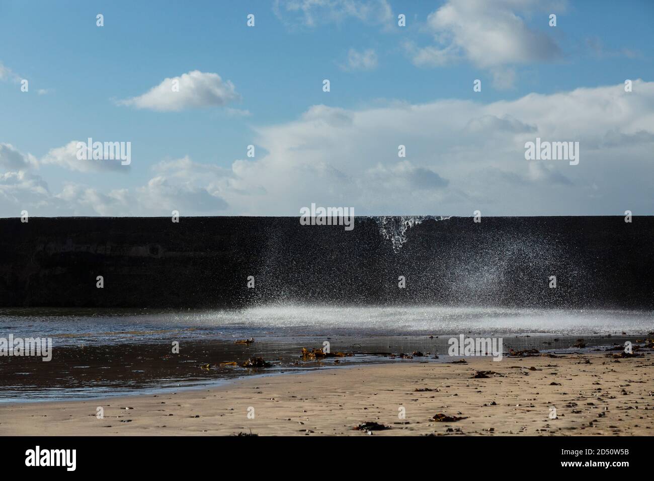 Sea wall protection hi-res stock photography and images - Alamy