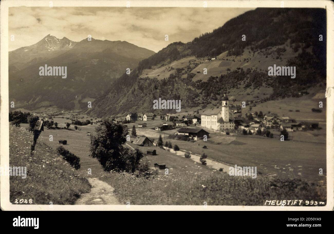 Neustift Tirol, Panorama, Ort, Wiesen,Kirche,Gebirge | usage worldwide ...