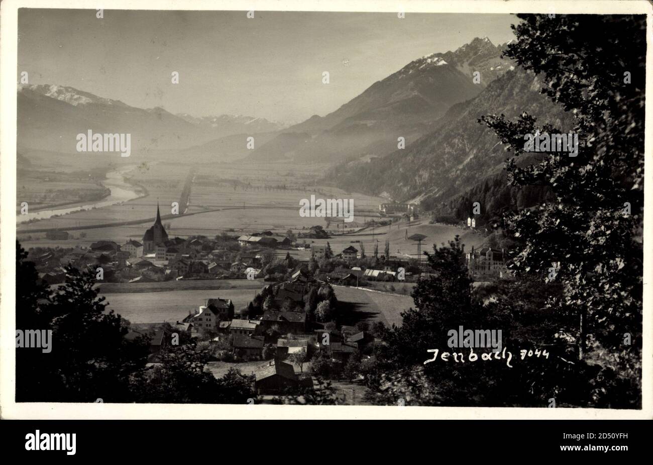 Jenbach Tirol, Ort im Tal, Gebirge, Nebel | usage worldwide Stock Photo ...