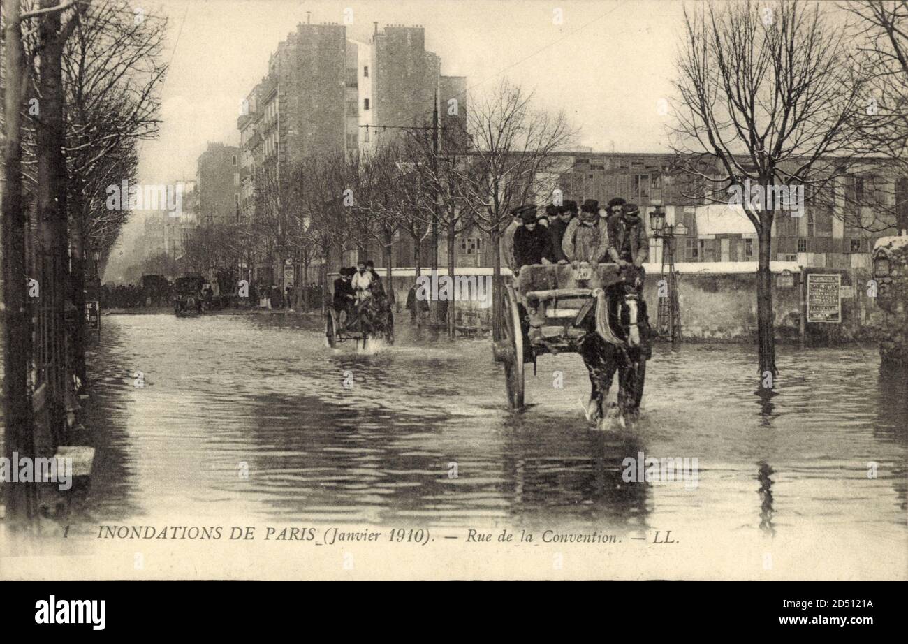 Paris, Inondation 1910, vue générale de la Rue de la Convention | usage ...