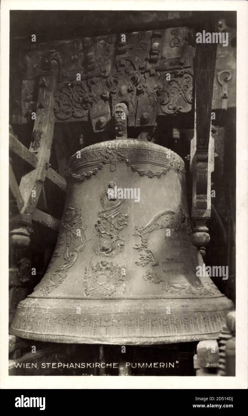 Wien, Stephanskirche, Pummerin, Kirchenglocke in Großansicht | usage ...