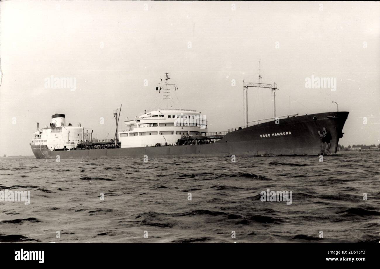 Esso Hamburg, Tankschiff, Tanker in Fahrt | usage worldwide Stock Photo ...