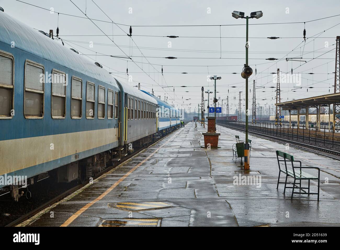 Rainy weather train station hi-res stock photography and images - Alamy
