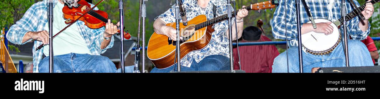 Narrow band hi-res stock photography and images - Alamy