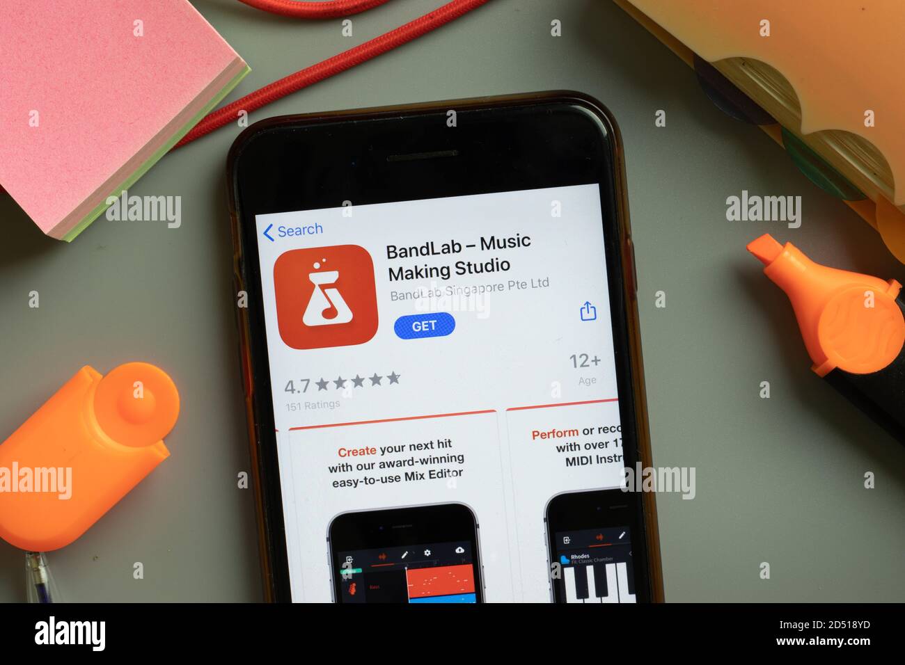 Bandlab app hi-res stock photography and images - Alamy