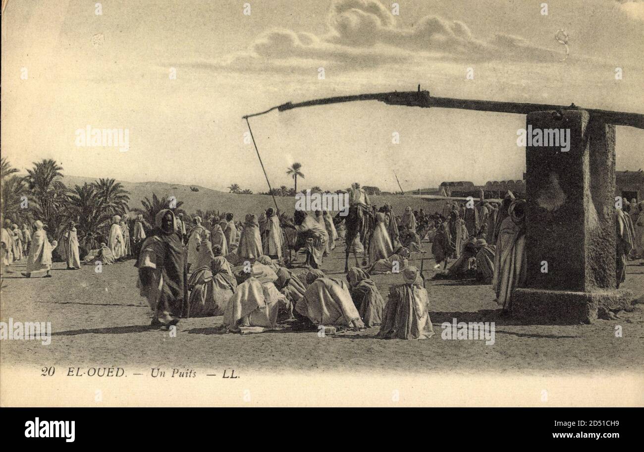 Un puits hi-res stock photography and images - Alamy