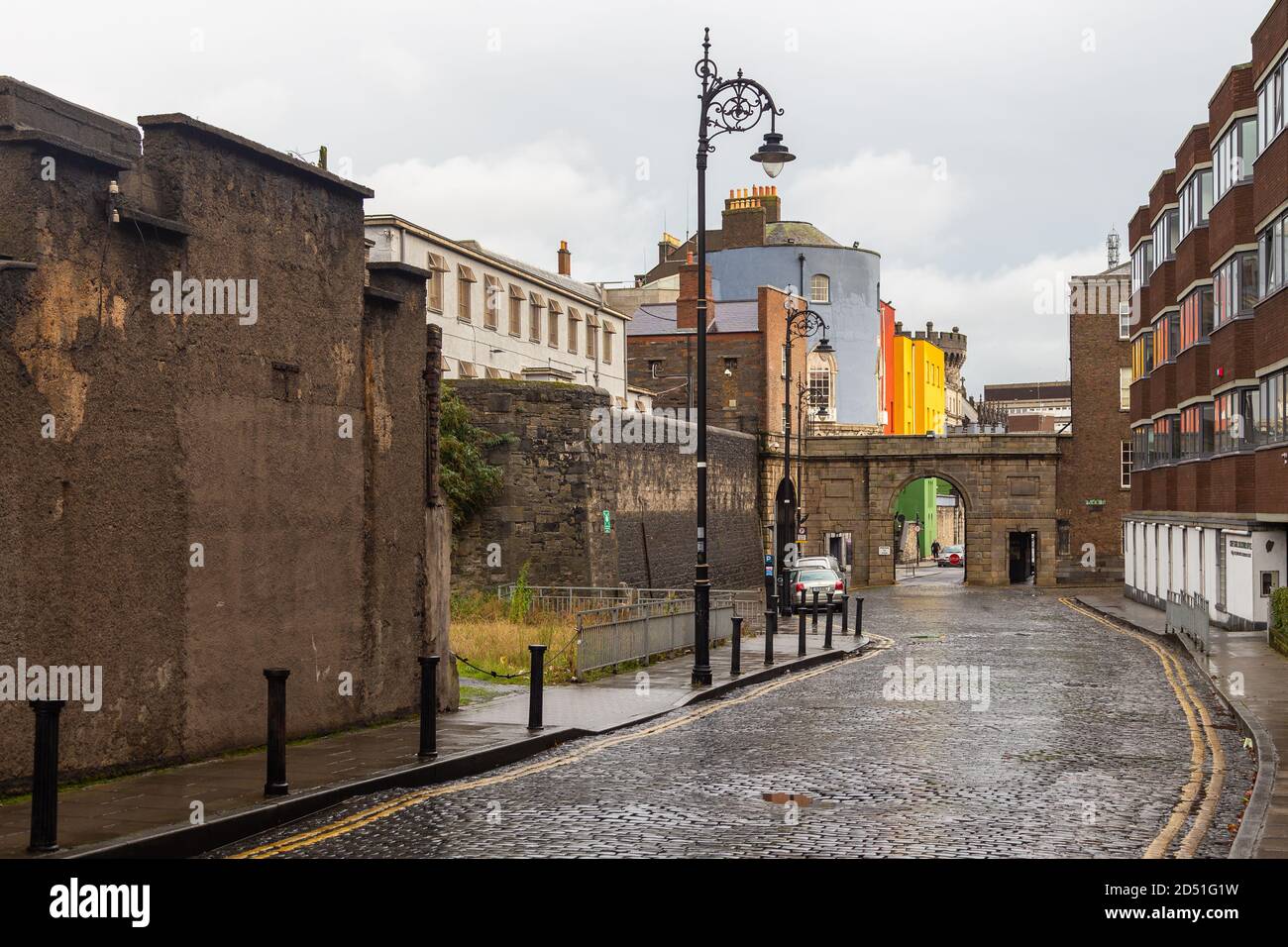 Wet street in dublin hi-res stock photography and images - Alamy