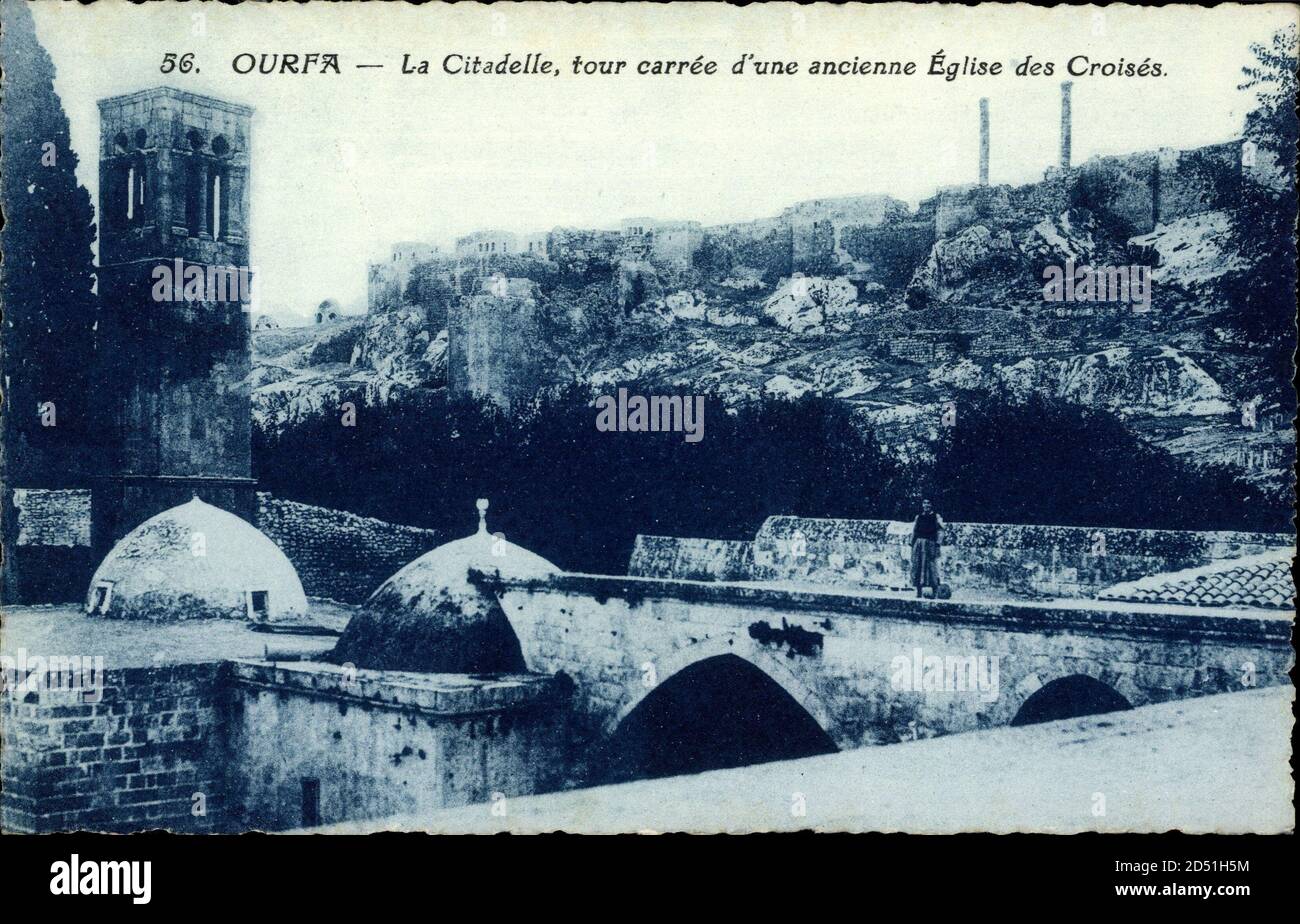 Ourfa Türkei, La Citadelle, tour carrée dune ancienne Eglise des ...