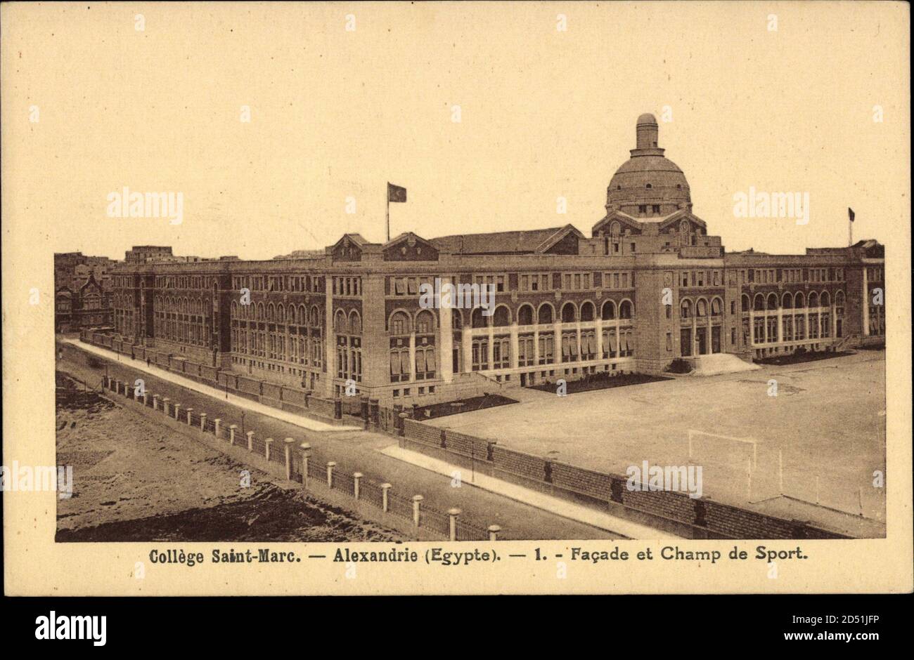 Alexandria Ägypten, College Saint Marc, Facade et Champ de Sport ...
