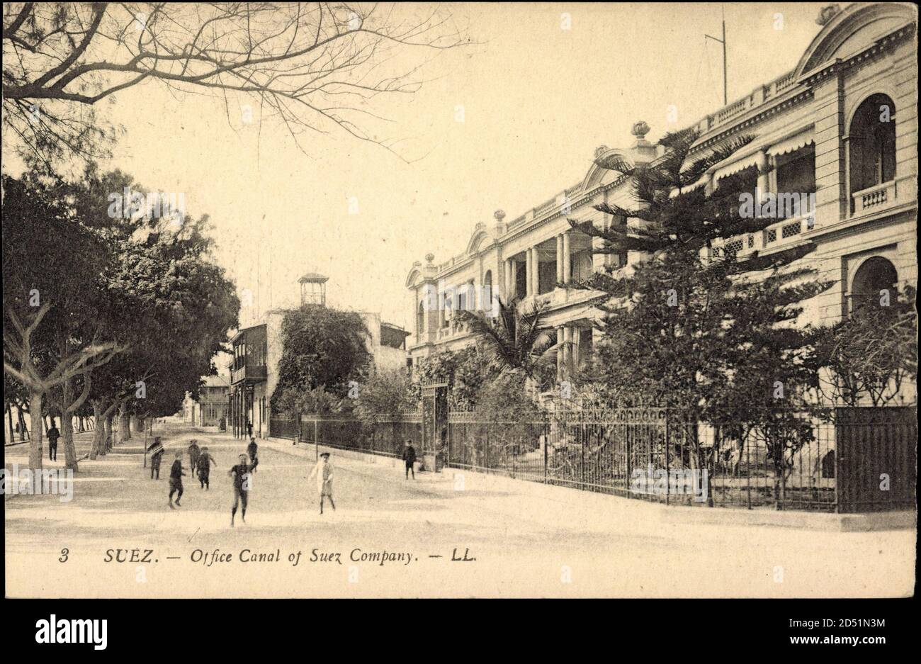 Suez Ägypten, Office Canal of Suez Company, Children | usage worldwide ...