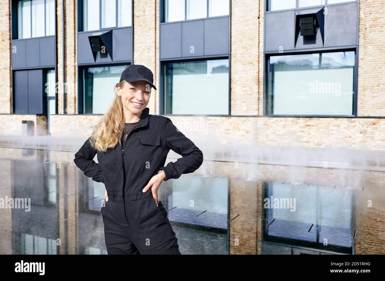 Work uniform hi-res stock photography and images - Alamy