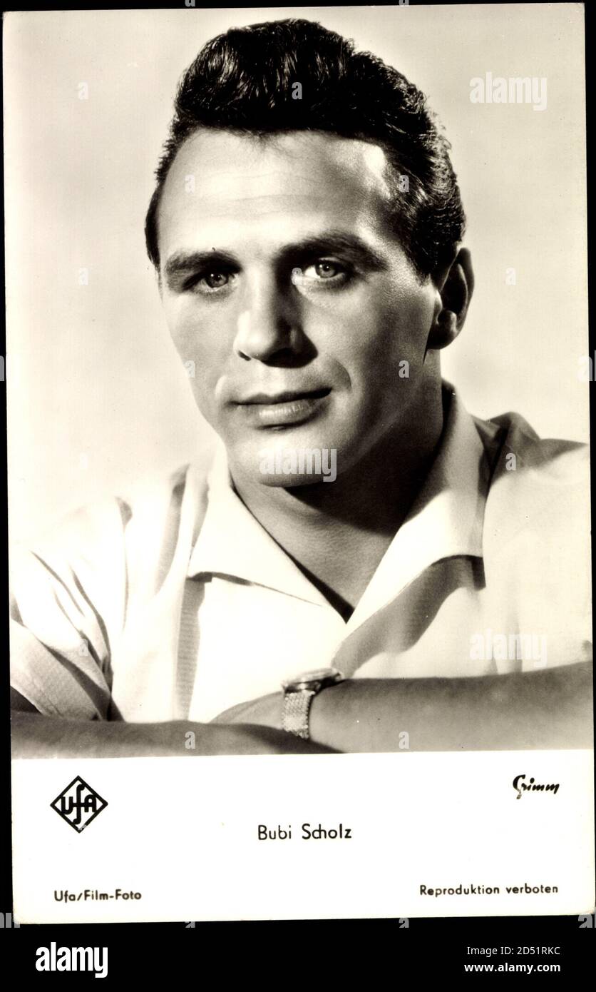 Boxer Gustav Bubi Scholz, in die Kamera schauend | usage worldwide ...