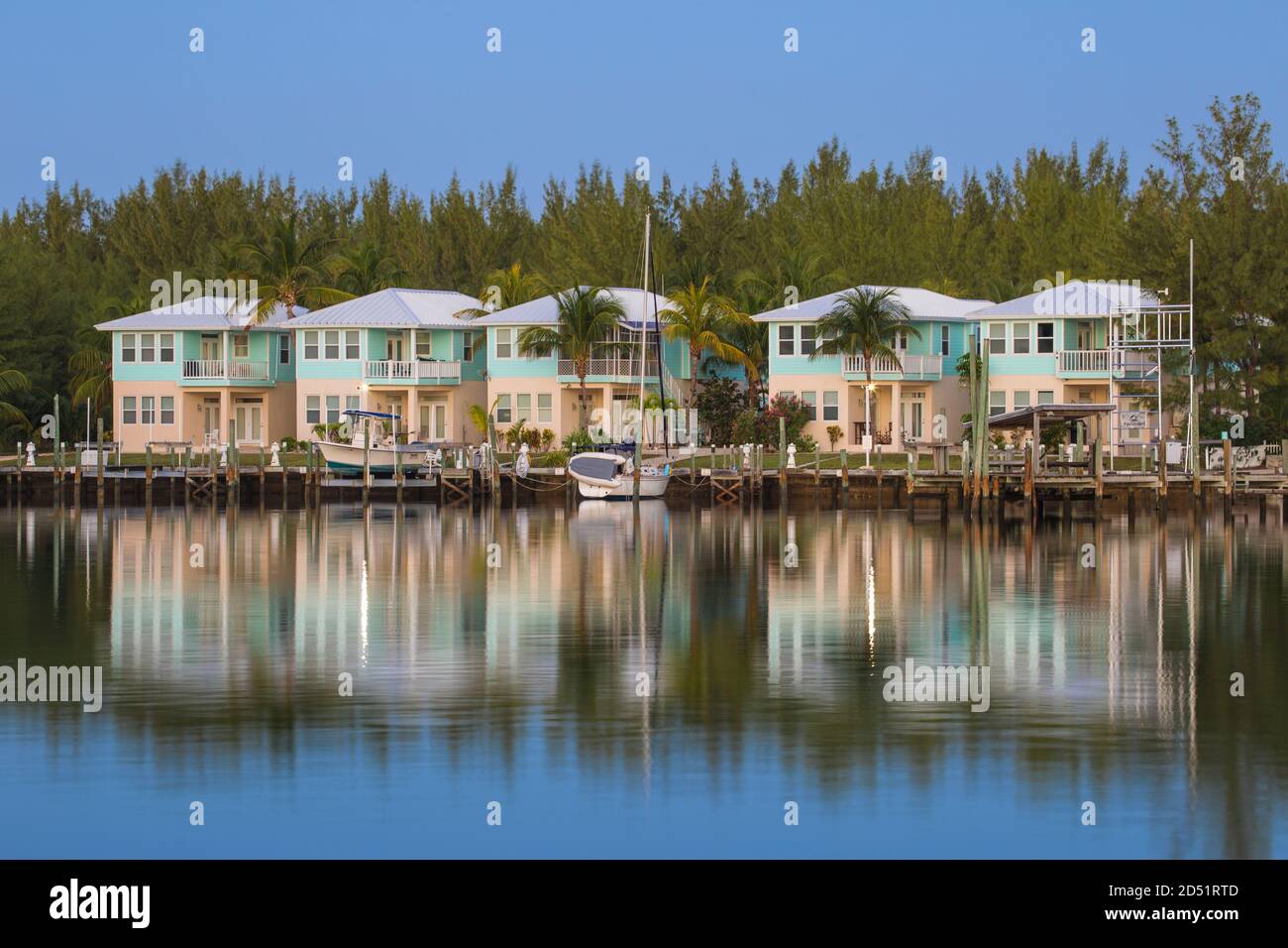 Bahamas, Abaco Islands, Great Abaco, Treasure Cay, Treasure Cay Beach ...