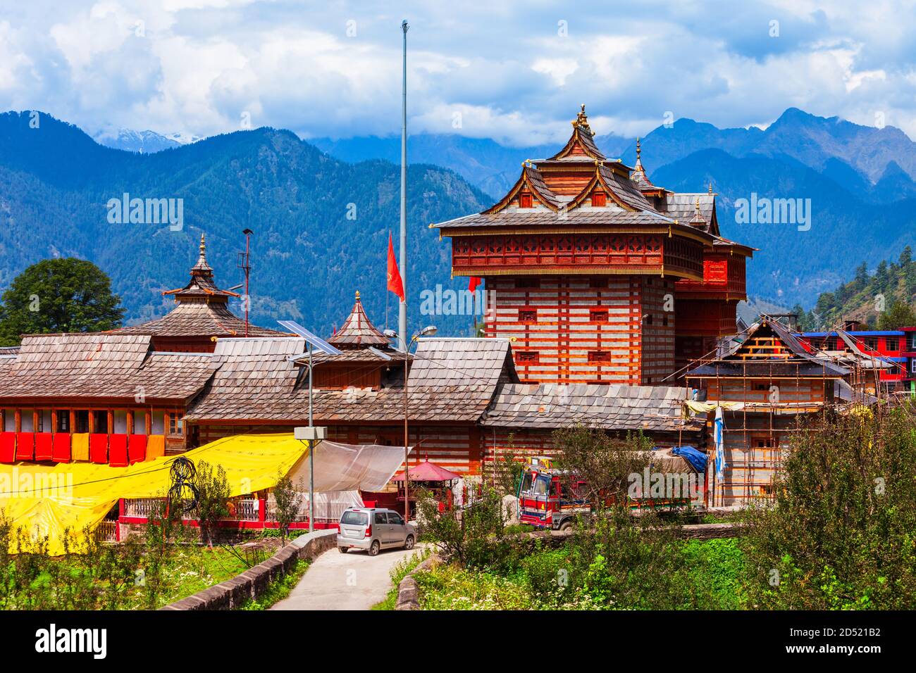 Bhima kali temple sarahan himachal hi-res stock photography and images ...