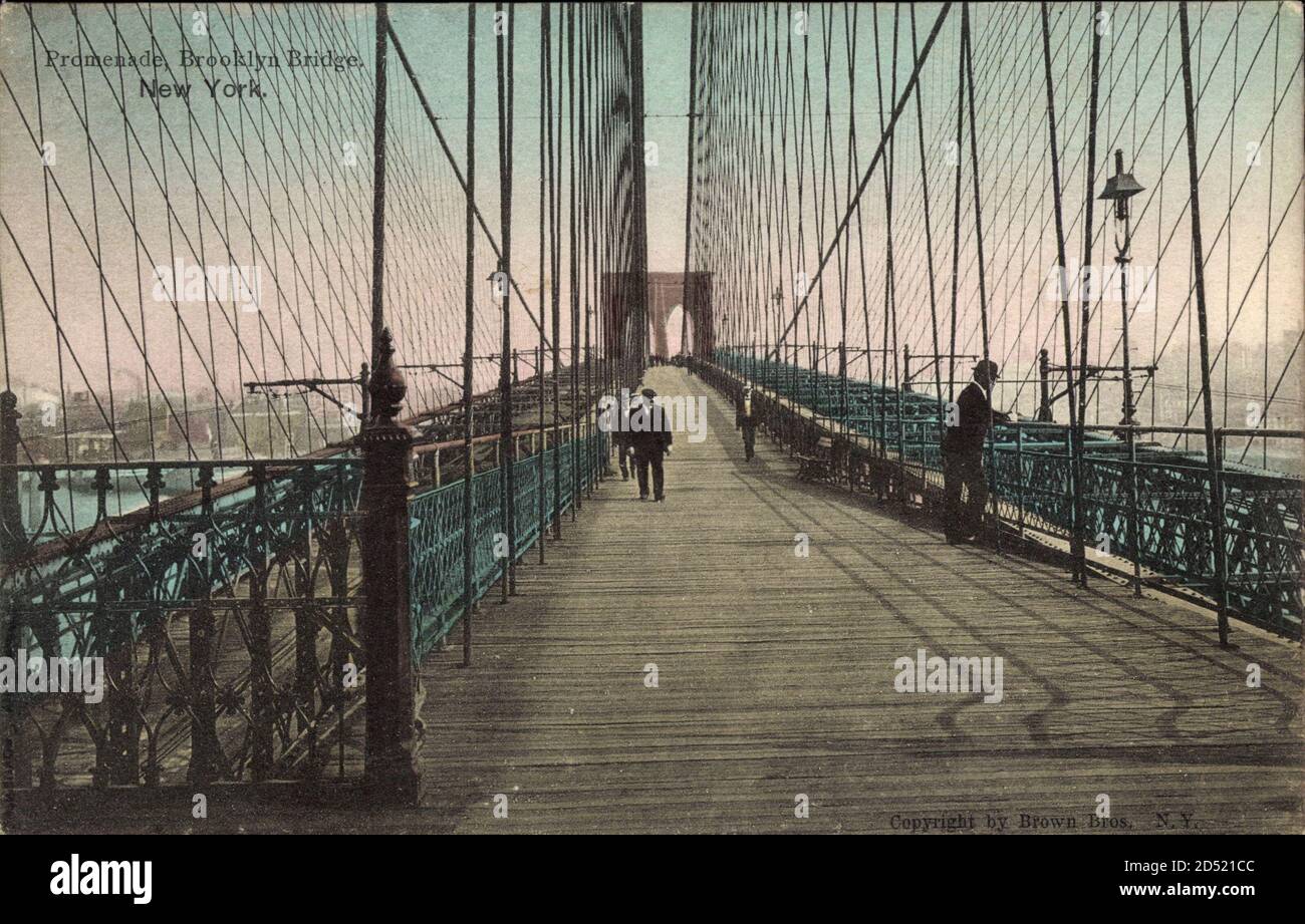 New York USA, General view of the Brooklyn Bridge, Promenade | usage ...