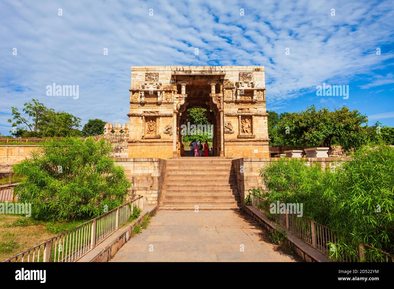 Temple gate in Chittor Fort in Chittorgarh city, Rajasthan state of ...