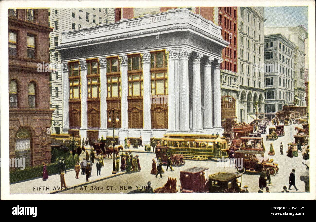 New York City USA, Fifth Avenue at 34th Street, Tramway, Traffic ...