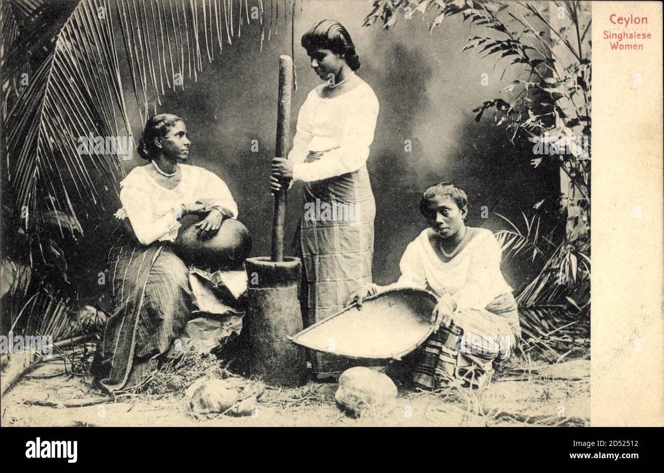 Sri Lanka Ceylon, Singhalese Women, Drei Frauen, Essenszubereitung ...