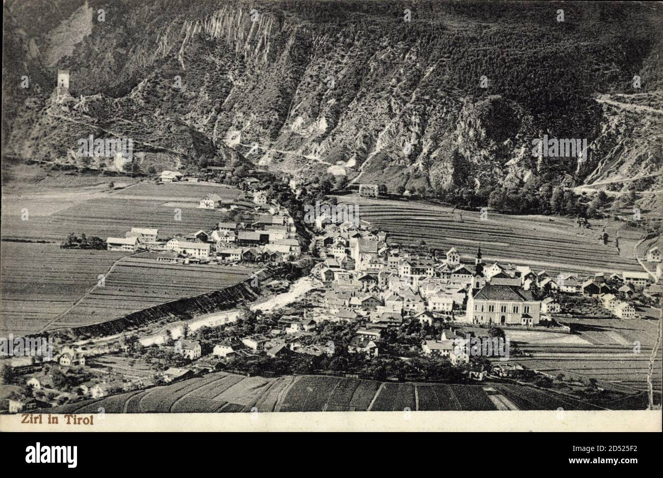 Zirl hi-res stock photography and images - Alamy