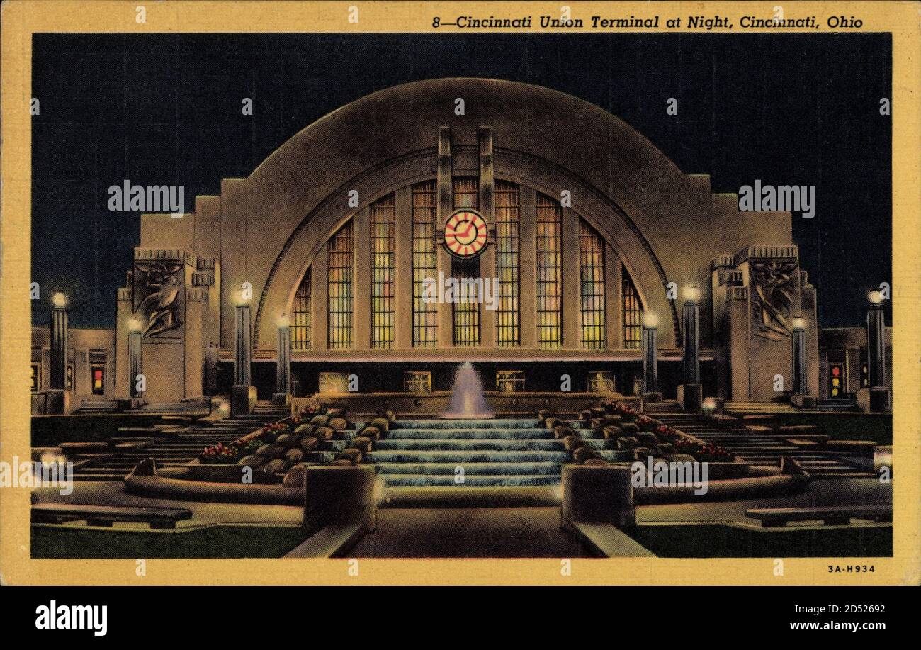 Cincinnati union terminal station hi-res stock photography and images ...