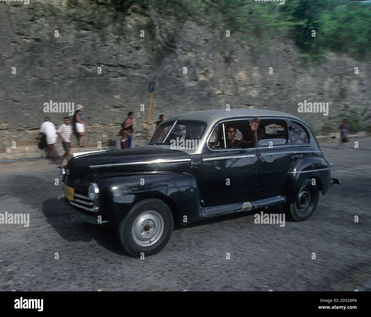 Ford Deluxe V8 1948 in Santiago de Cuba Stock Photo - Alamy