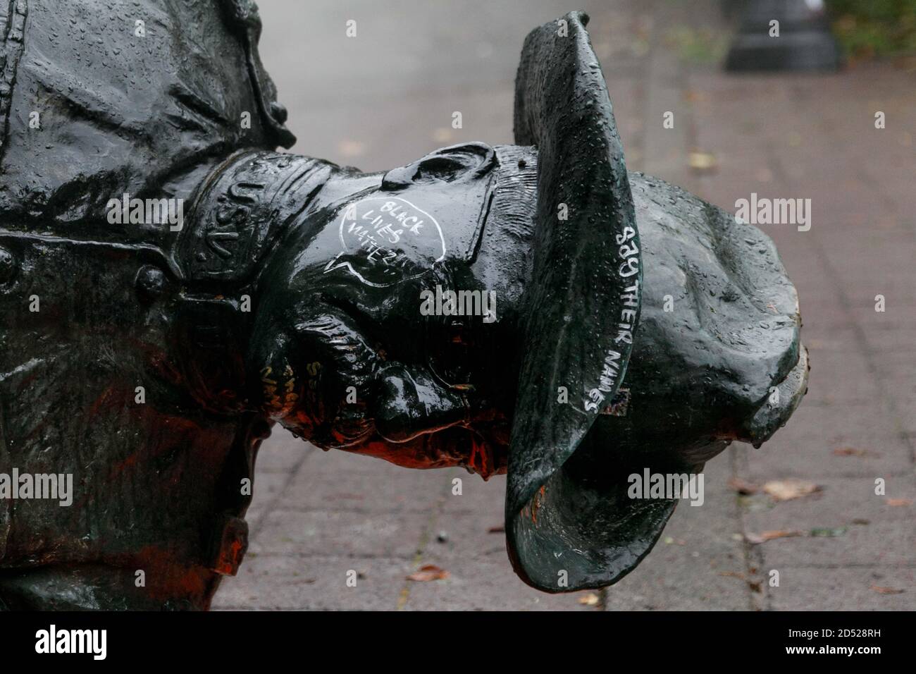 Portland oregon day of rage hi-res stock photography and images - Alamy