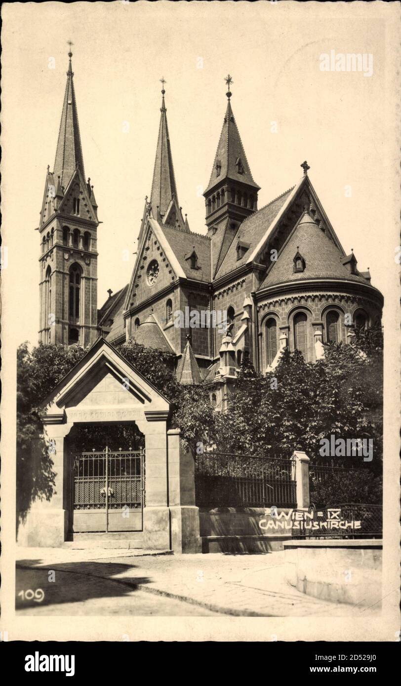 Rauch wien hi-res stock photography and images - Alamy