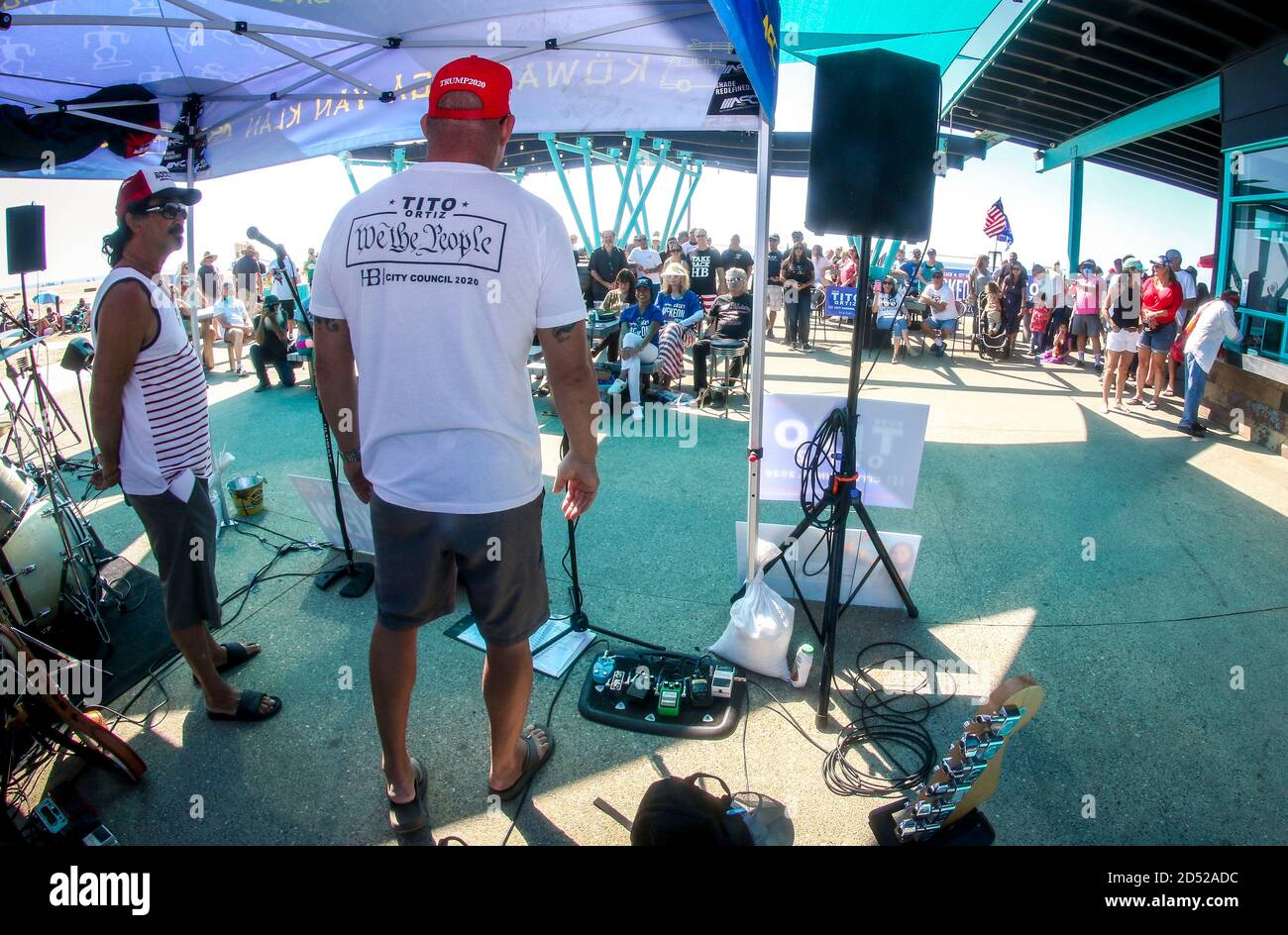 Huntington Beach, California, USA. 11th Oct, 2020. Former UFC Light ...