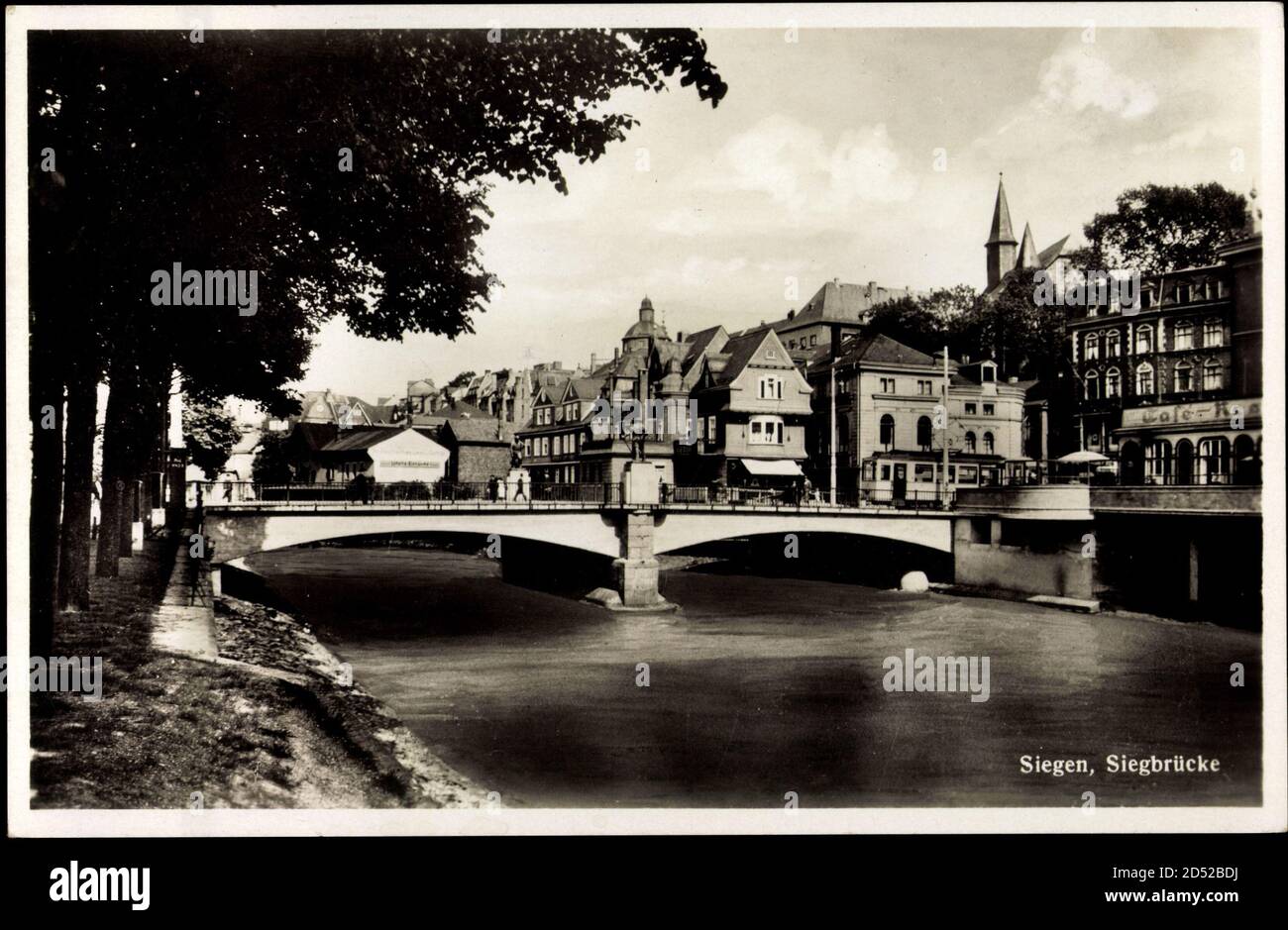 Siegen, Blick zur Siegbrücke, Café, Häuserpartie | usage worldwide ...