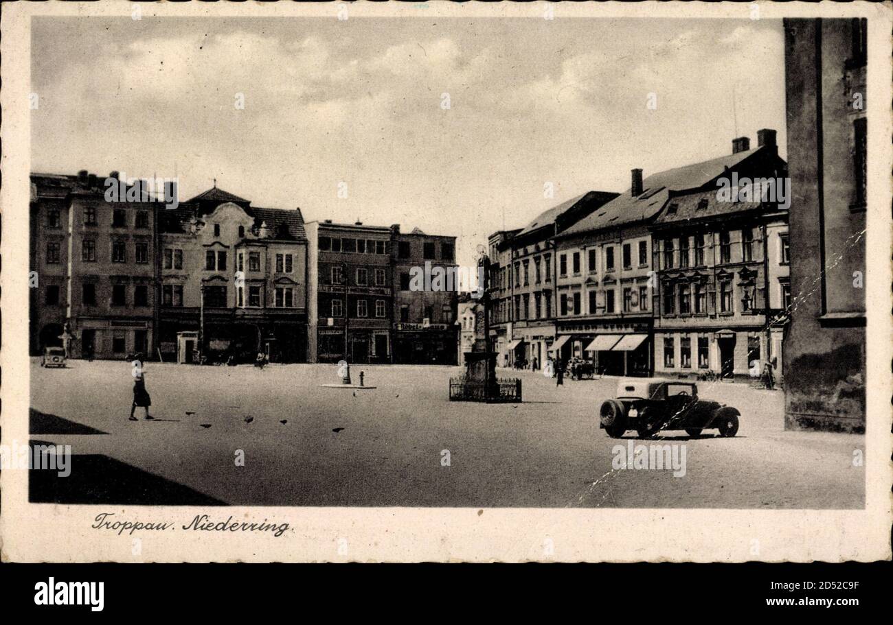Troppau Region Mährisch Schlesien, Partie am Niederring, Marktplatz ...