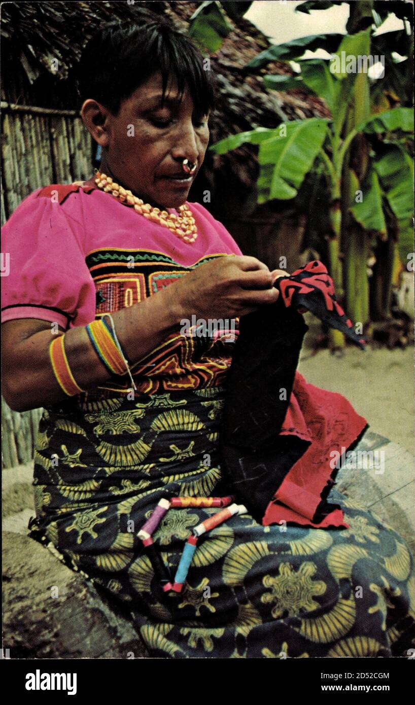 San Blas Panama, Cuna Indian sewing a Mola, Frau beim Nähen | usage ...