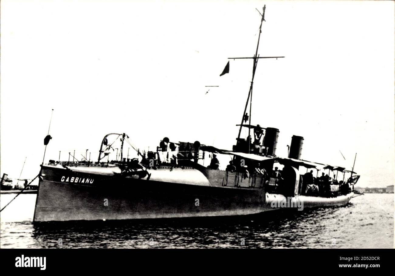 Italienisches Kriegsschiff, Gabbiano, Vor Anker | usage worldwide Stock ...