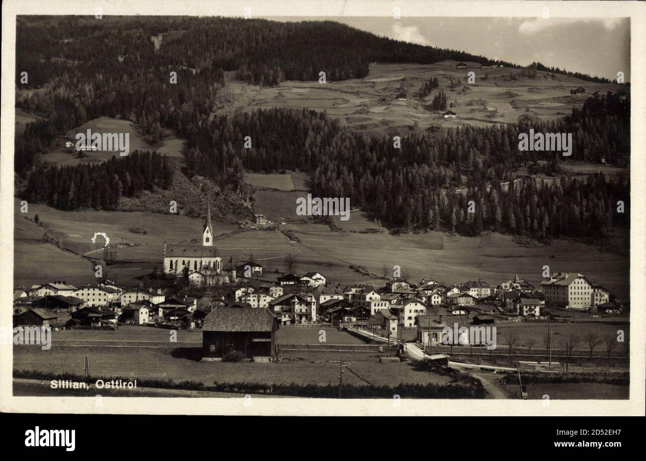 Sillian Tirol Österreich, Gesamtansicht des Ortes | usage worldwide ...