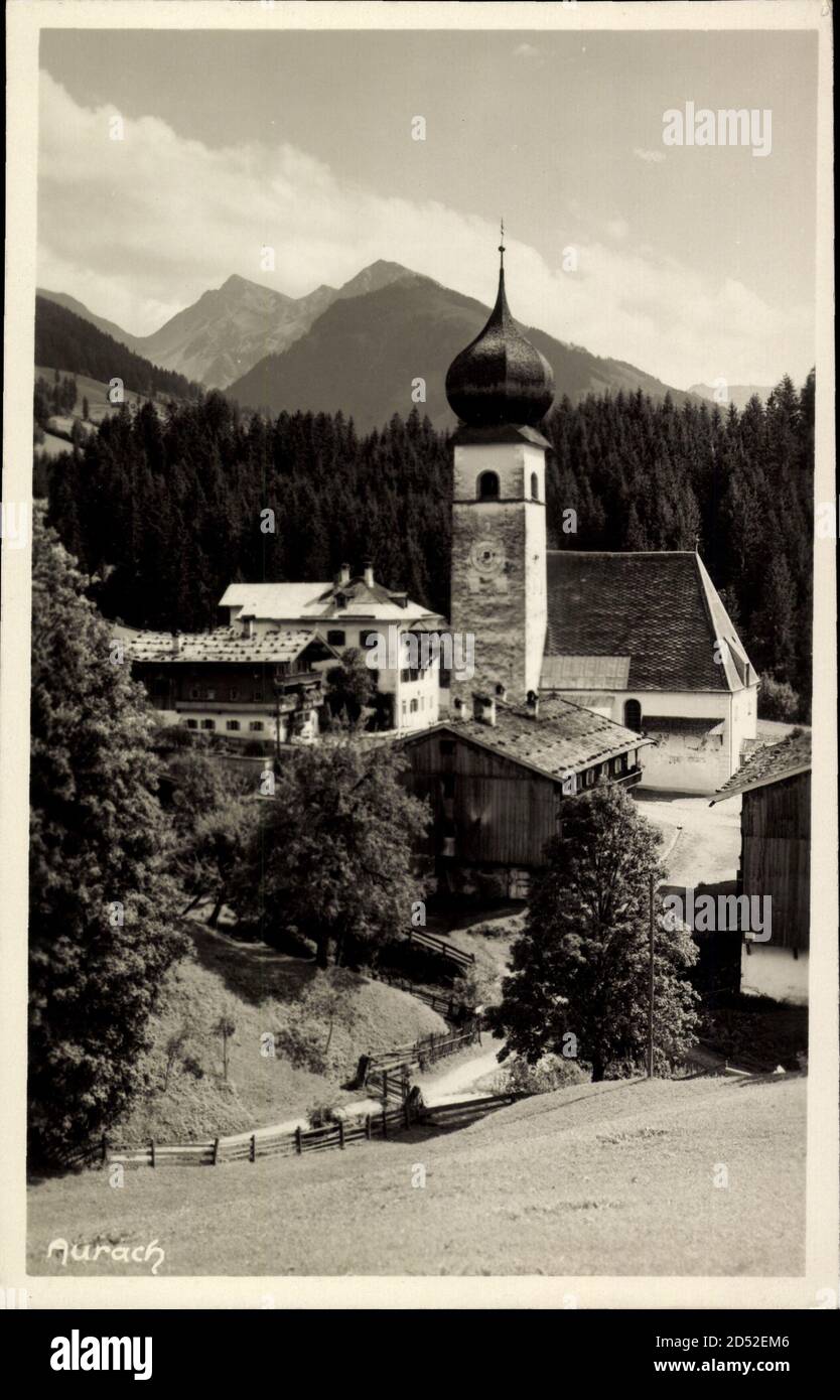 Aurach bei Kitzbühel Tirol Österreich, Blick auf die Kirche | usage ...