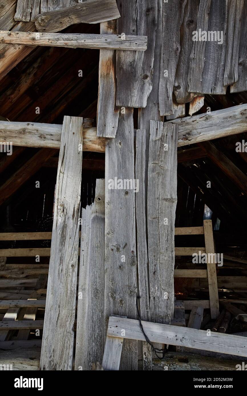 Abandoned attic hi-res stock photography and images - Alamy