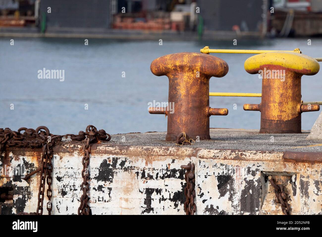 Rusted Bollard background texture Stock Photo - Alamy