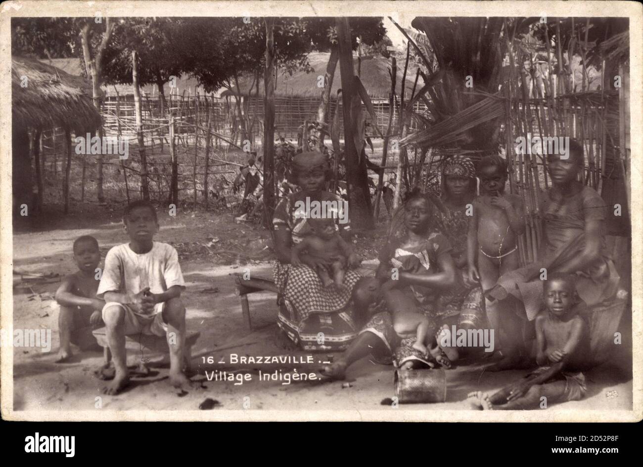 Kongo village hi-res stock photography and images - Alamy