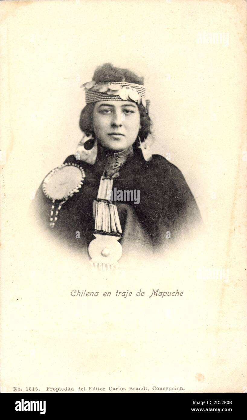 Chilena en traje de Mapuche, Chilenin in Volkstracht, Portrait | usage ...
