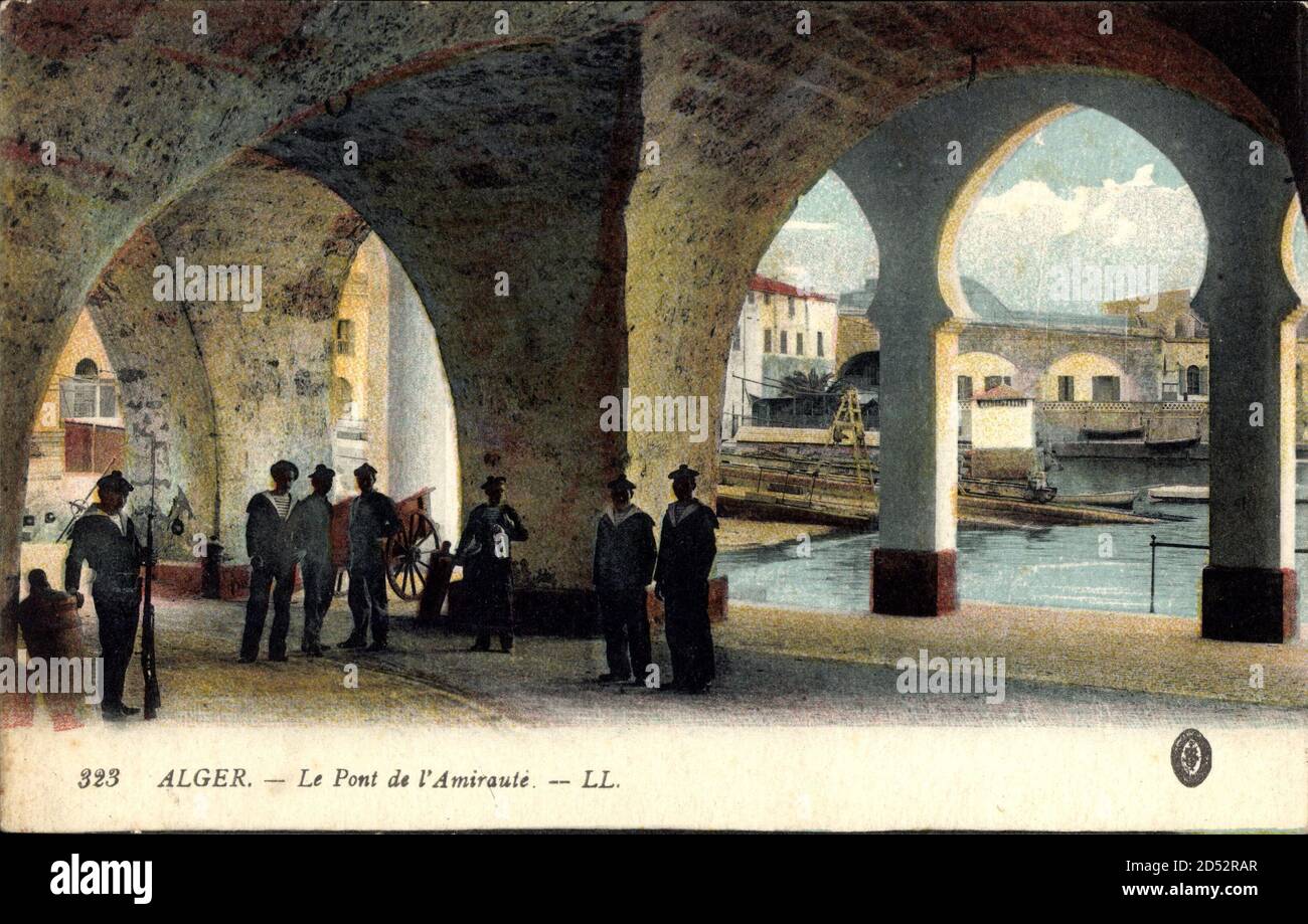 Alger Algerien, Le Pont de l'Amiraute, Seeleute, Matrose mit Gewehr, Arkaden | usage worldwide ...