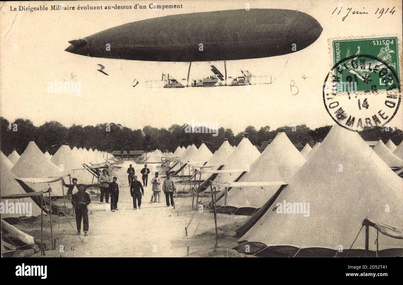 Dirigéable Militaire évoluant au dessus d'un Campement, Franz. Zeppelin ...
