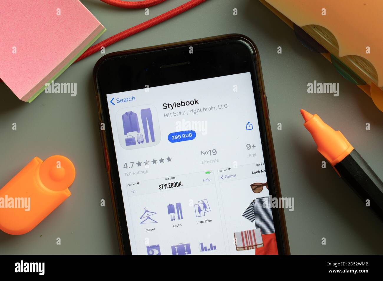 Stylebook app hi-res stock photography and images - Alamy