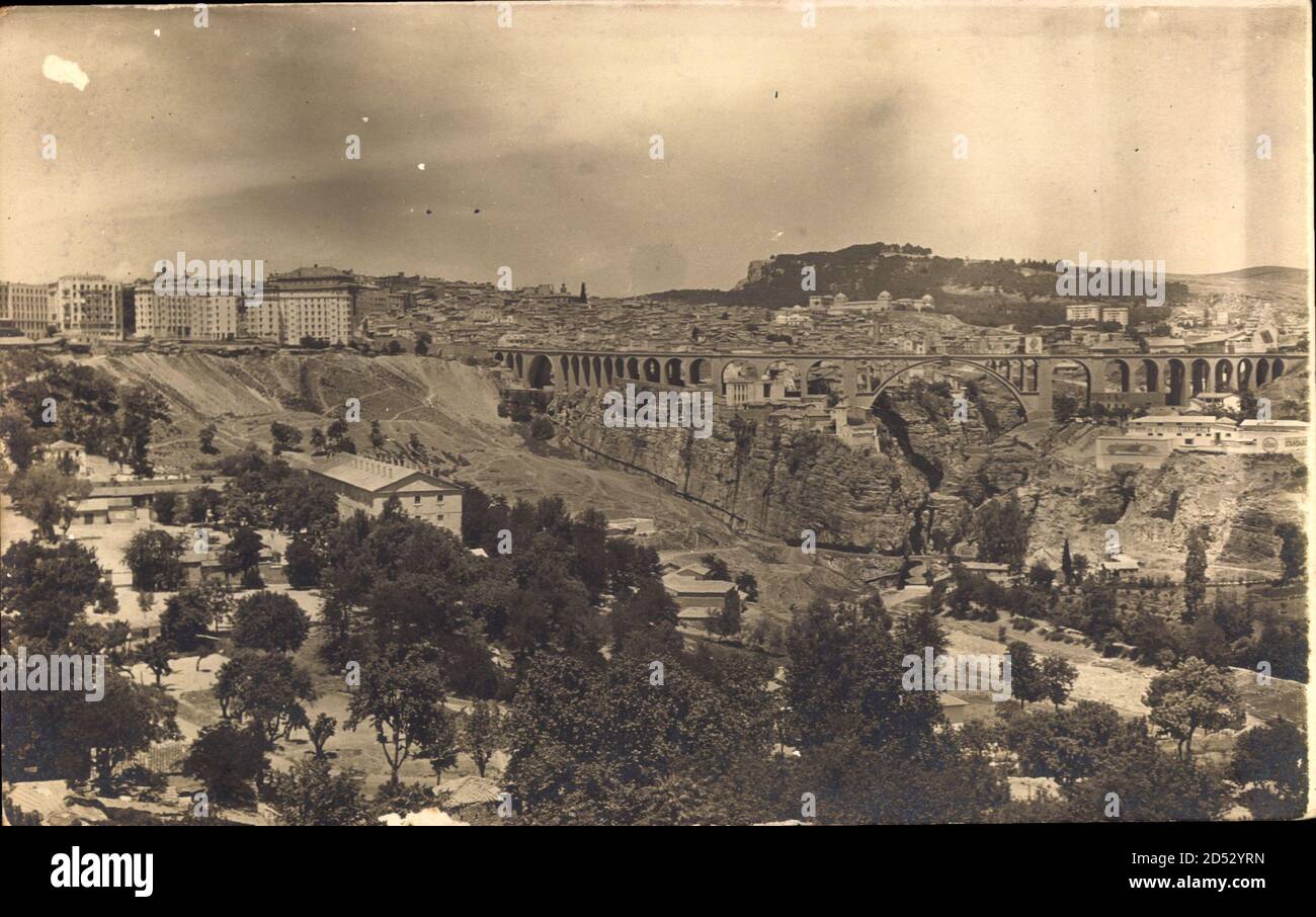 Constantine Algerien, Totalansicht der Stadt, Tal, Viadukt | usage worldwide Stock Photo - Alamy