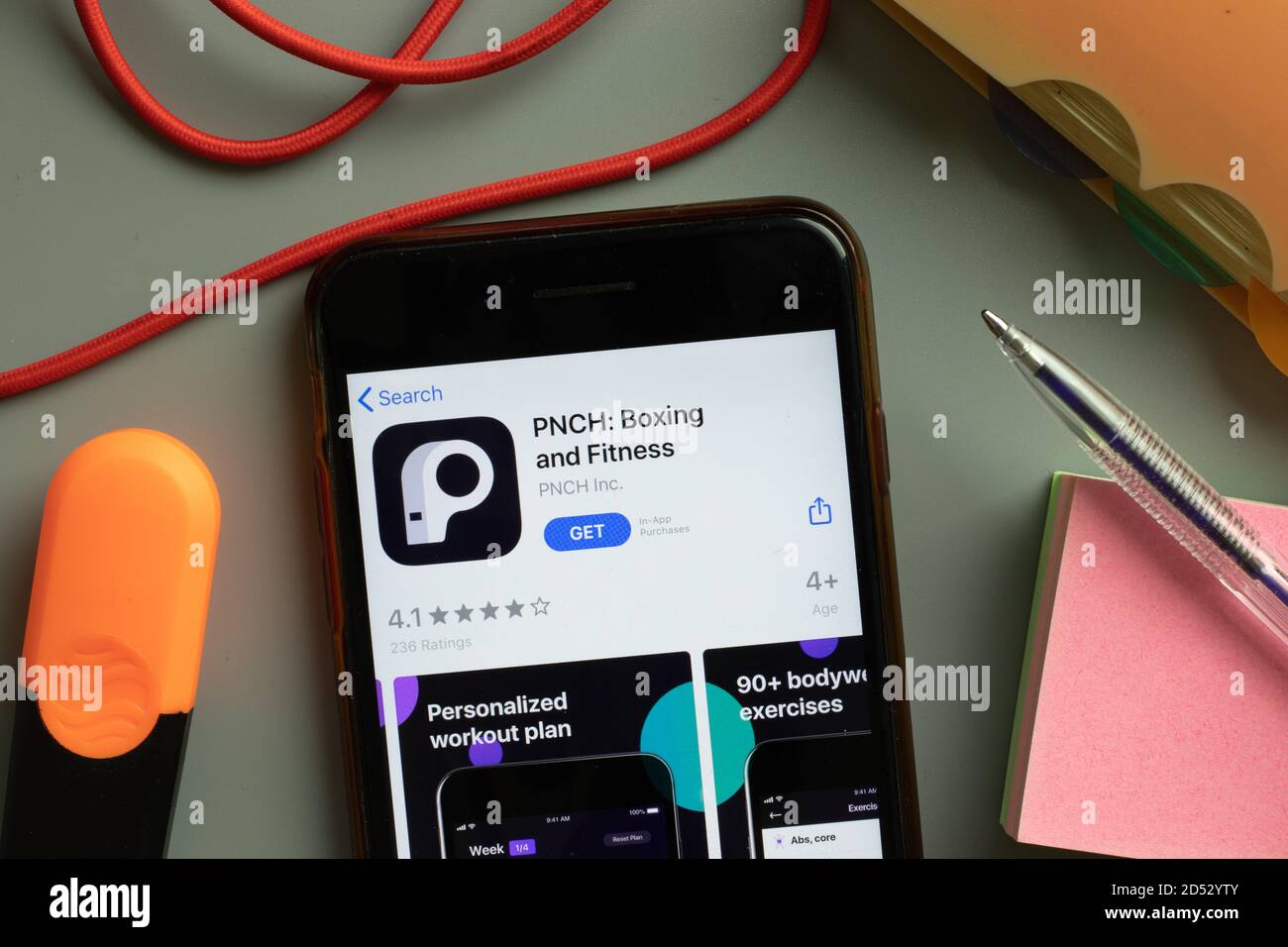 Pnch app hi-res stock photography and images - Alamy