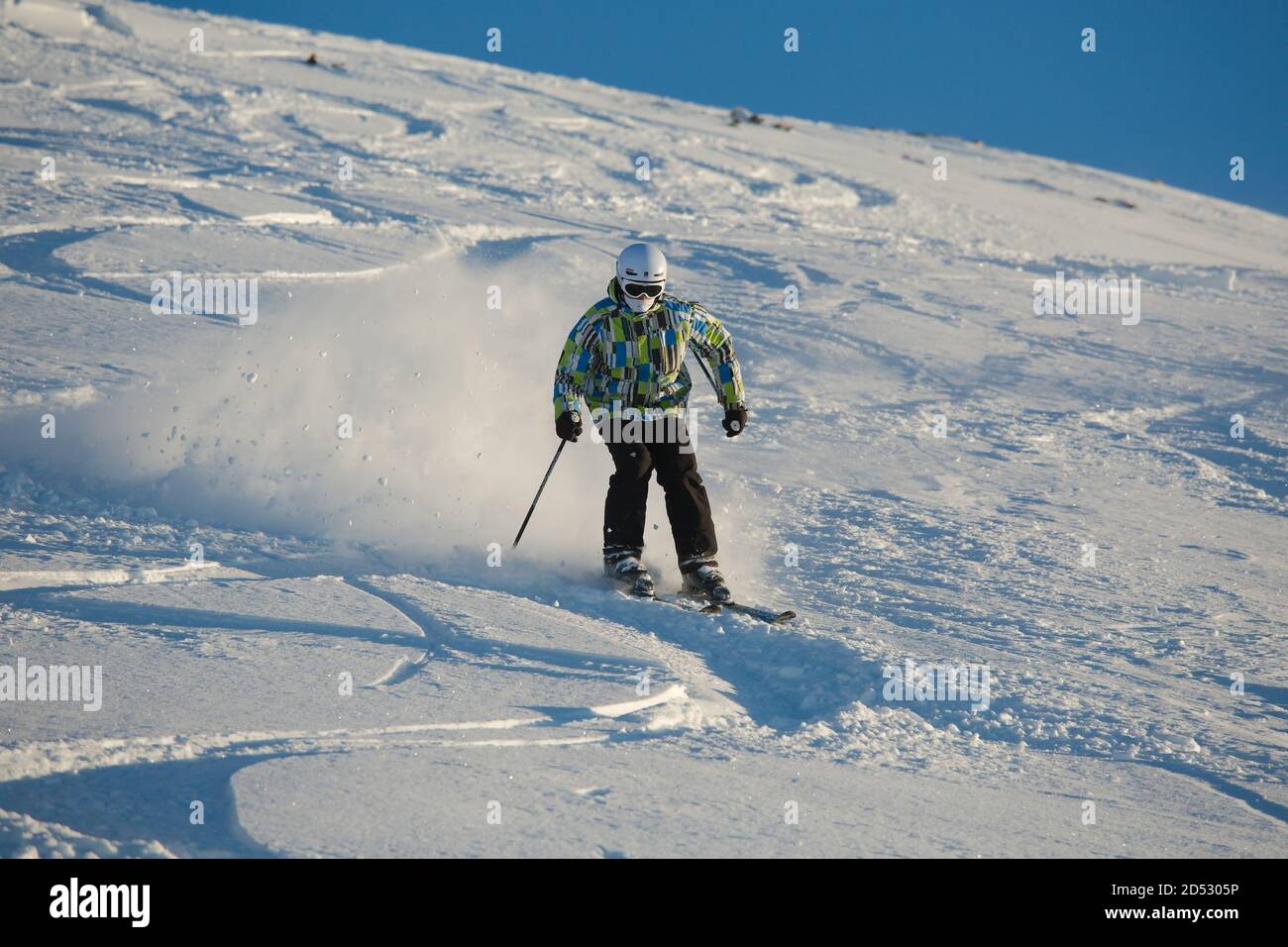Off piste off piste offpiste hi-res stock photography and images - Alamy