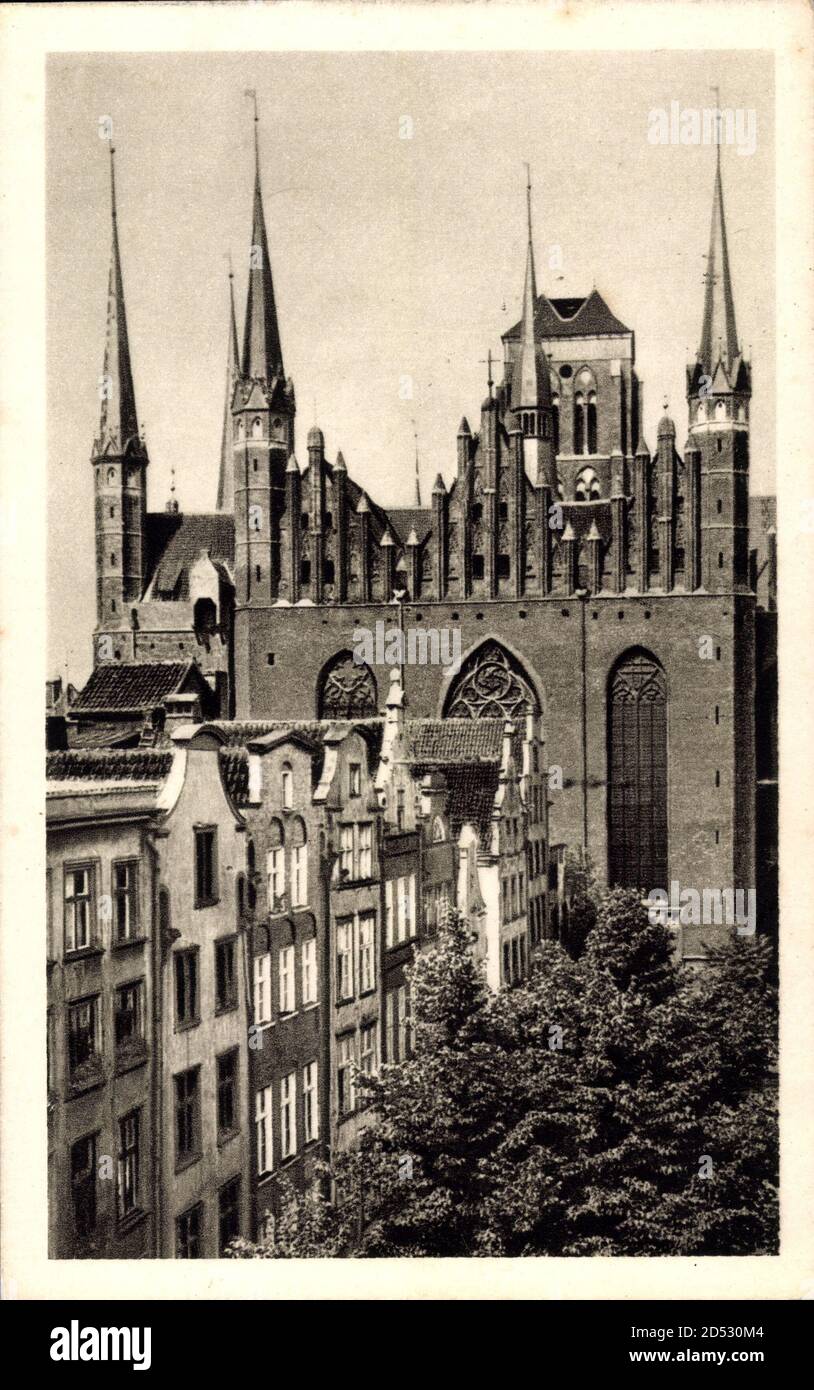 Seitenansicht der kirche hi-res stock photography and images - Alamy