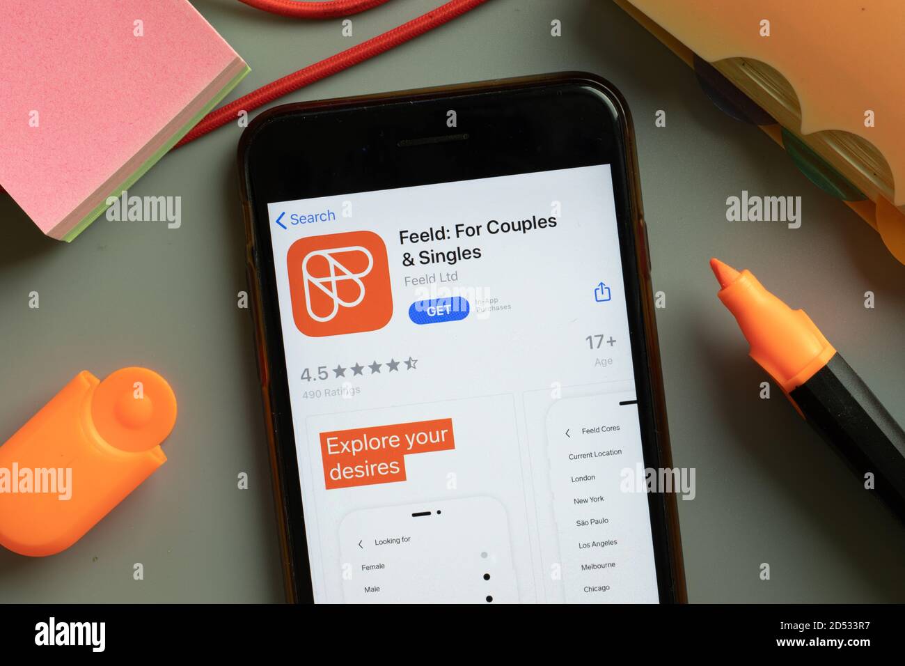 Feeld app hi-res stock photography and images - Alamy