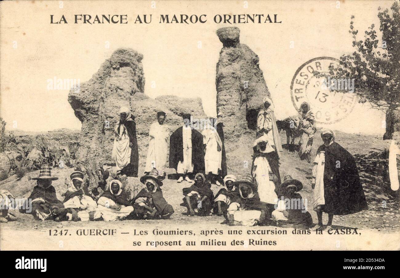 Guercif Marokko, Les Goumiers, après une excursion dans la Casbah ...