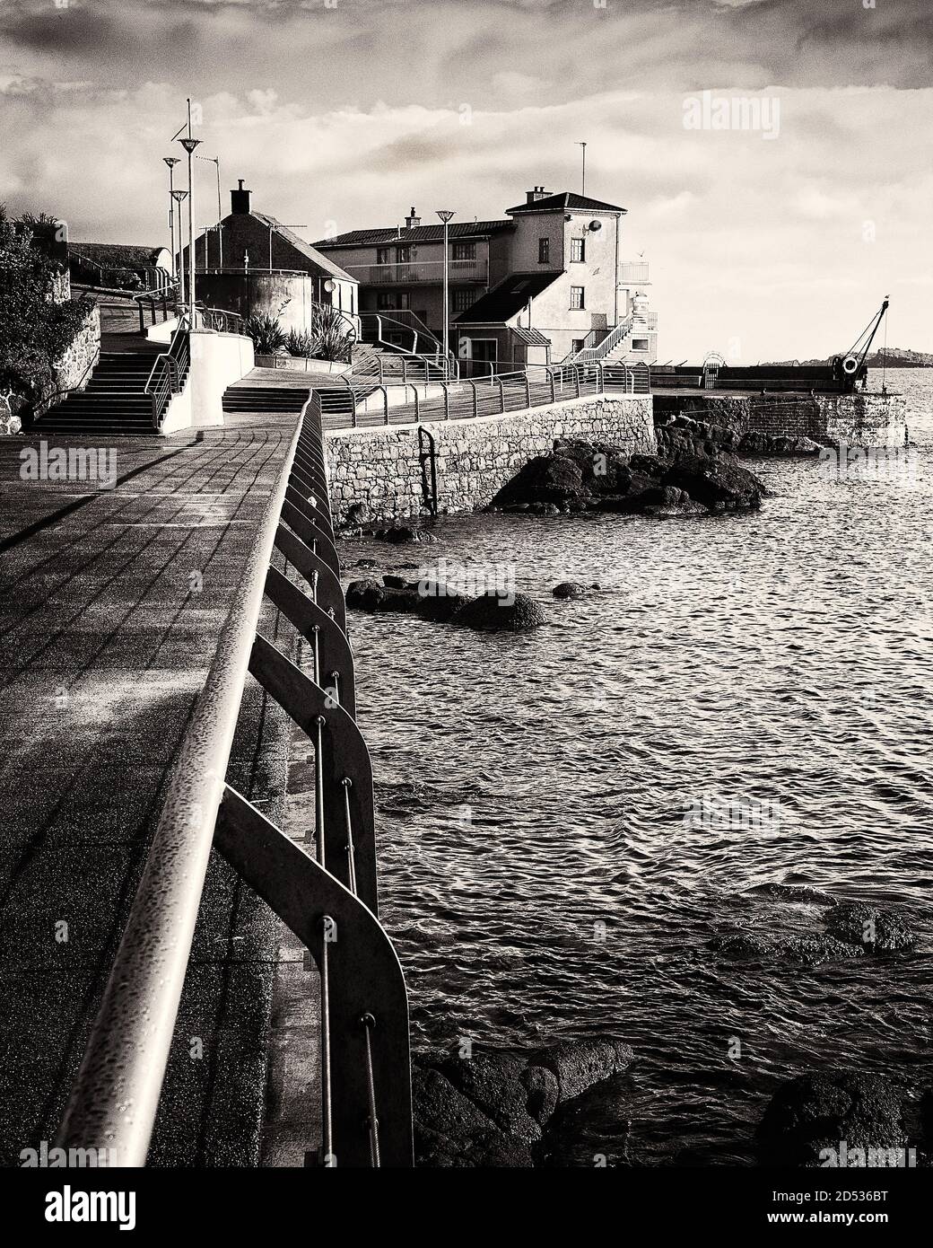 Seaside Walkway, Portrush, Northern Ireland, UK Stock Photo - Alamy